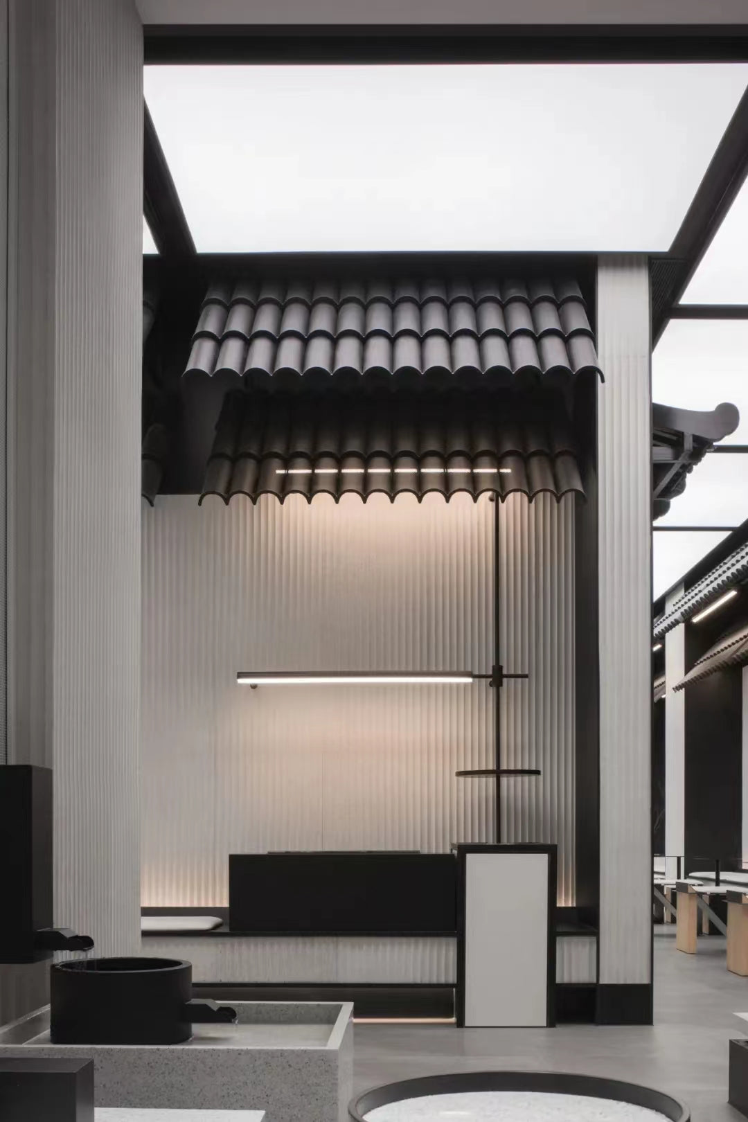 MAISON FLEXISTONE Concave Wall Cladding (White) 600x2780mm